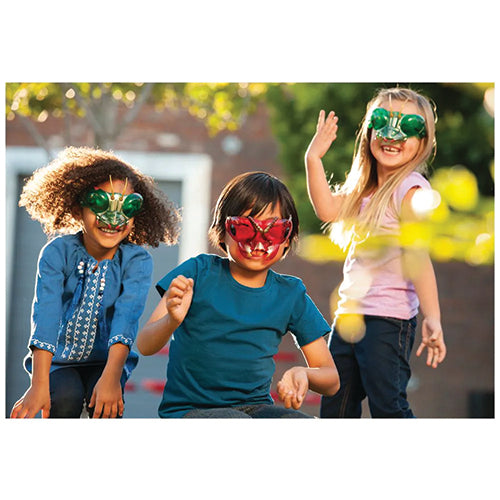 Bug Goggles Mantice – Otters and Butterflies